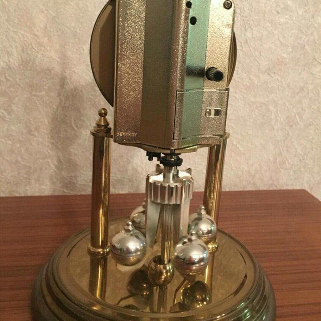 Kundo Pendel-Jahresuhr Quarz in 10589 Berlin für 30,00 € zum Verkauf | Shpock DE