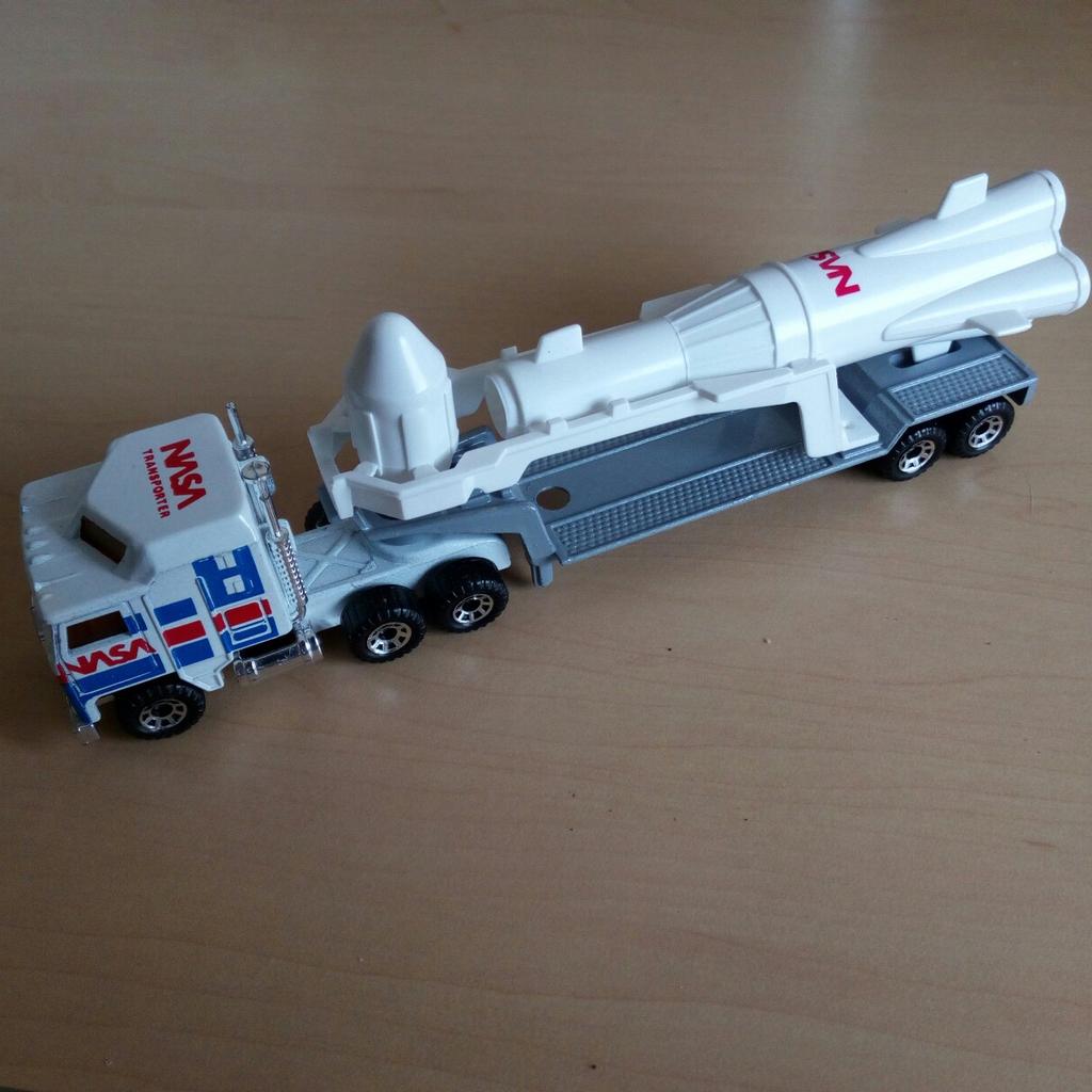 Matchbox Kenworth Truck, NASA, Spielzeugauto in 88515 Langenenslingen ...