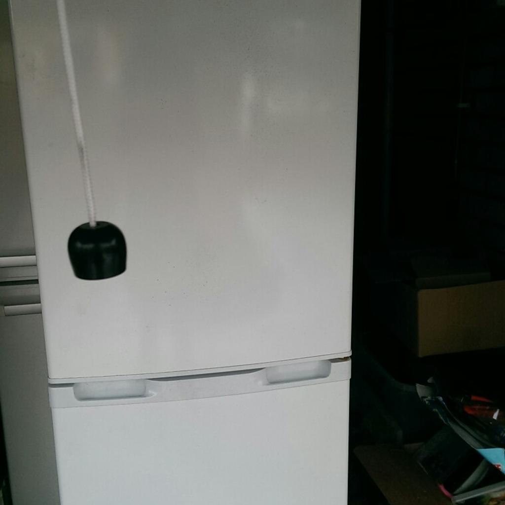 Logic LFC50W12 Fridge Freezer in WS9 Walsall für £ 45,00 zum Verkauf ...