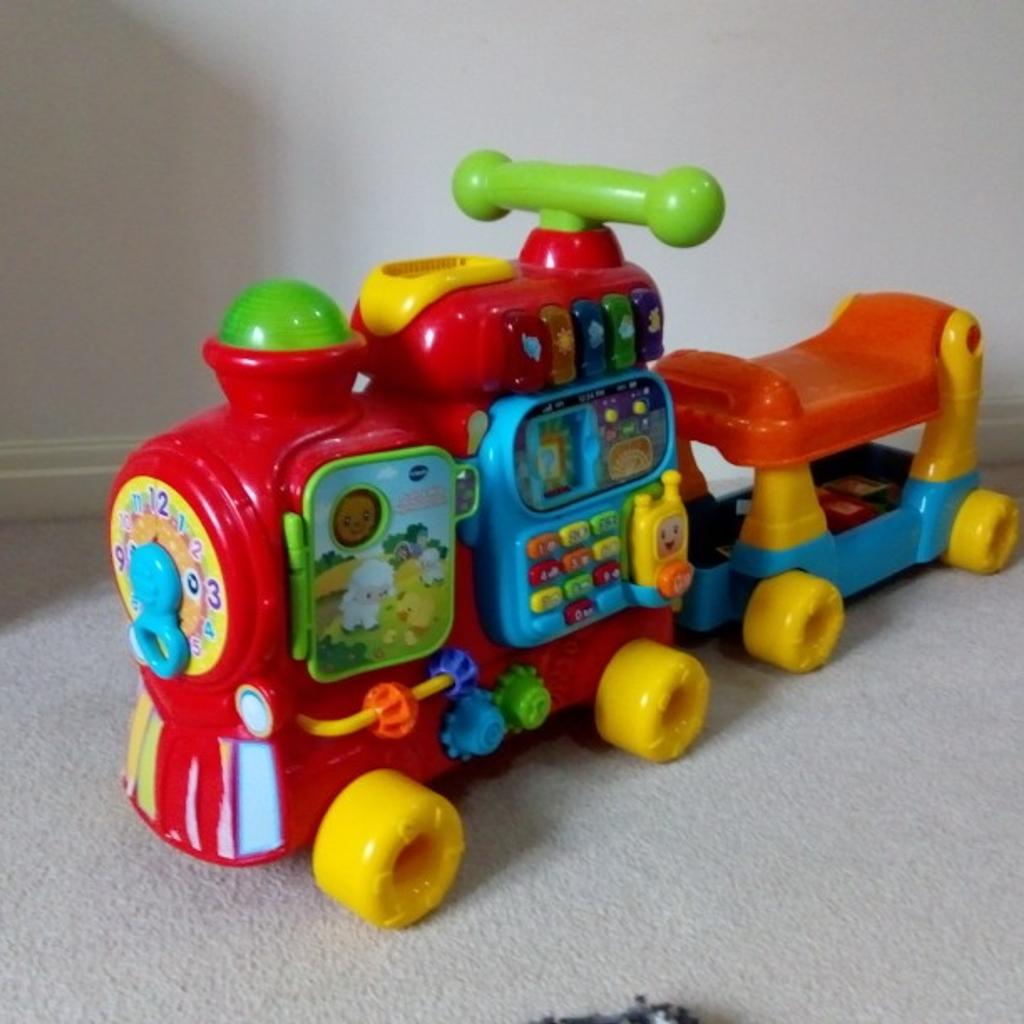 Vtech Push and Ride Alphabet Train in BL1 Bolton für 6,50 £ zum Verkauf ...
