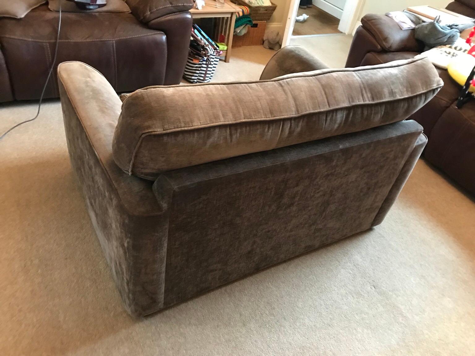SCS 'Ashley Manor' Love Seat Sofa in WF14 Battyeford for £50.00 for ...
