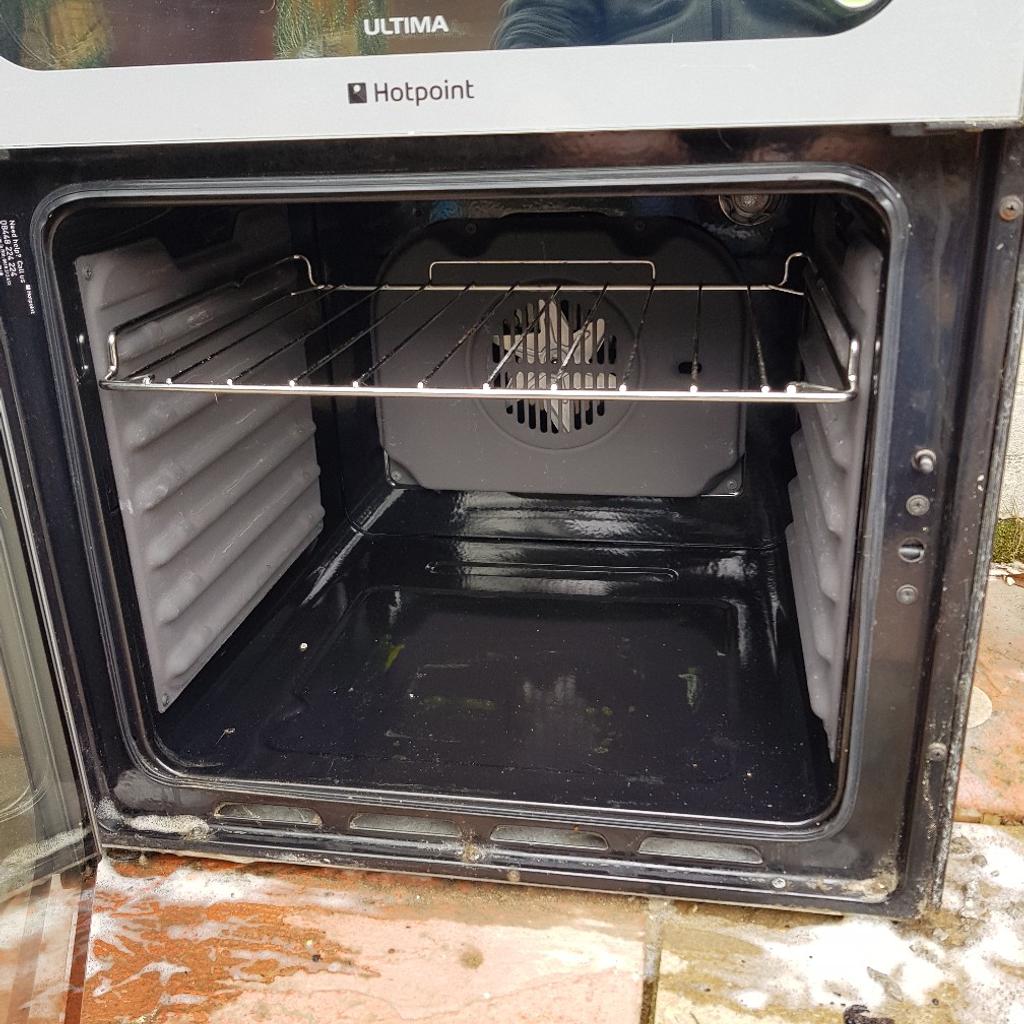 HOTPOINT Ultima HUG61X 60 cm Gas Cooker - St in MK7 Tree for £120.00 ...