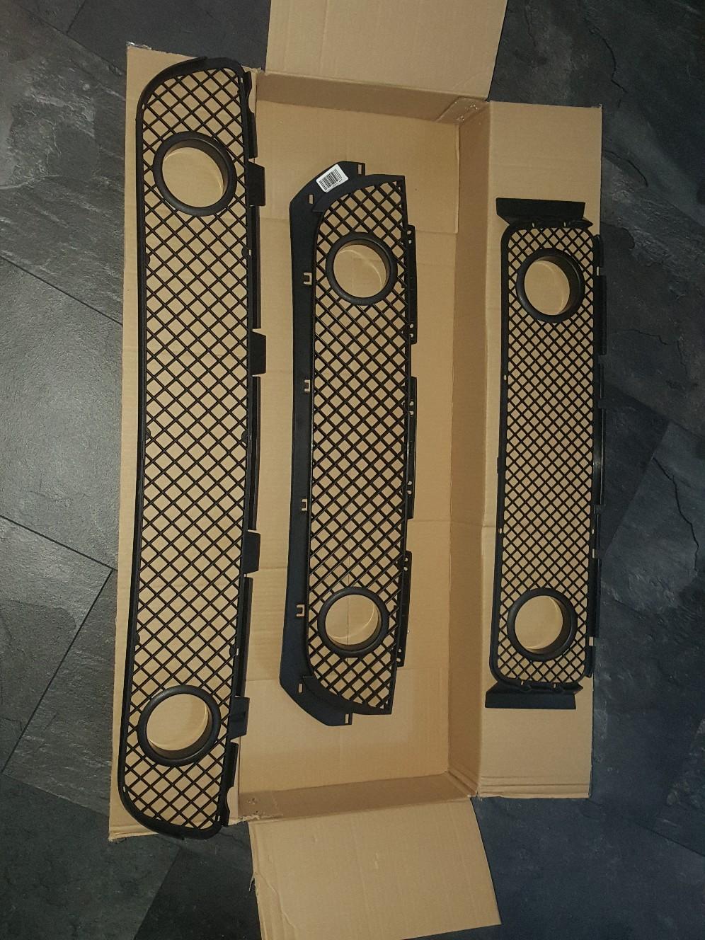 BMW E36 E46 E39 M3 Gitter mit Lufteinlaß in 28217 Bremen für 50,00 ...