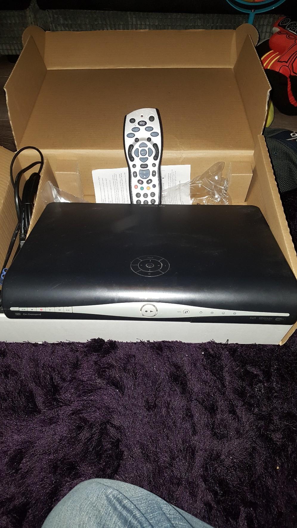 Sky box in TF3 Telford für 10,00 £ zum Verkauf | Shpock DE