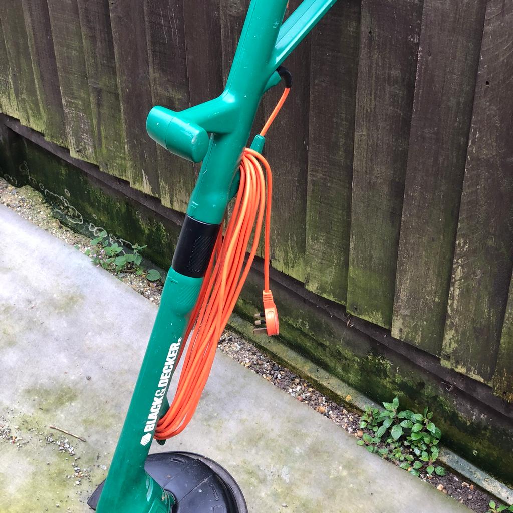 Trimmer Black &Decker Reflex GL 550 in Southend-on-Sea für 12,00 £ zum ...