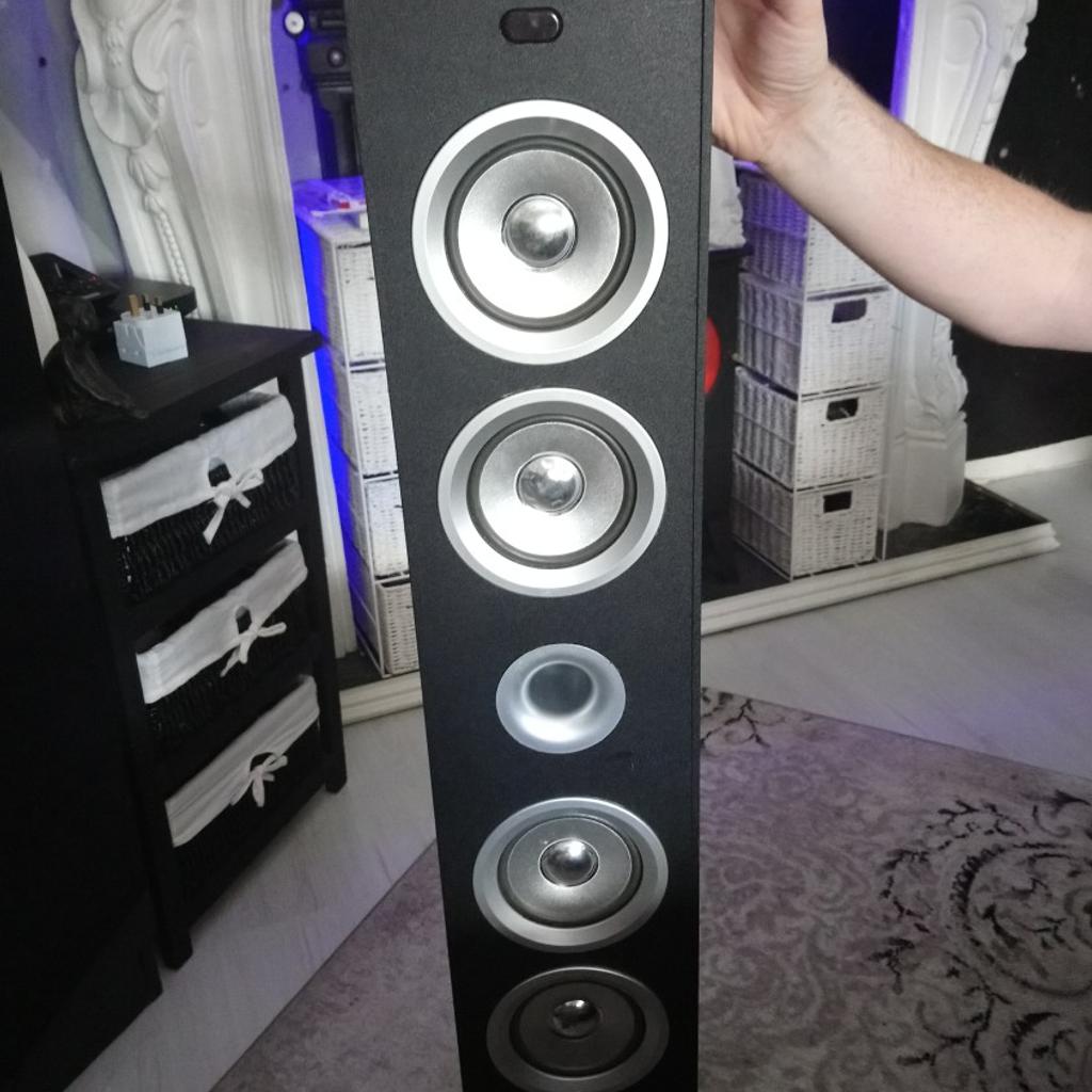 Itek tower mp3 player speaker system in CH60 Neston für 20,00 £ zum ...