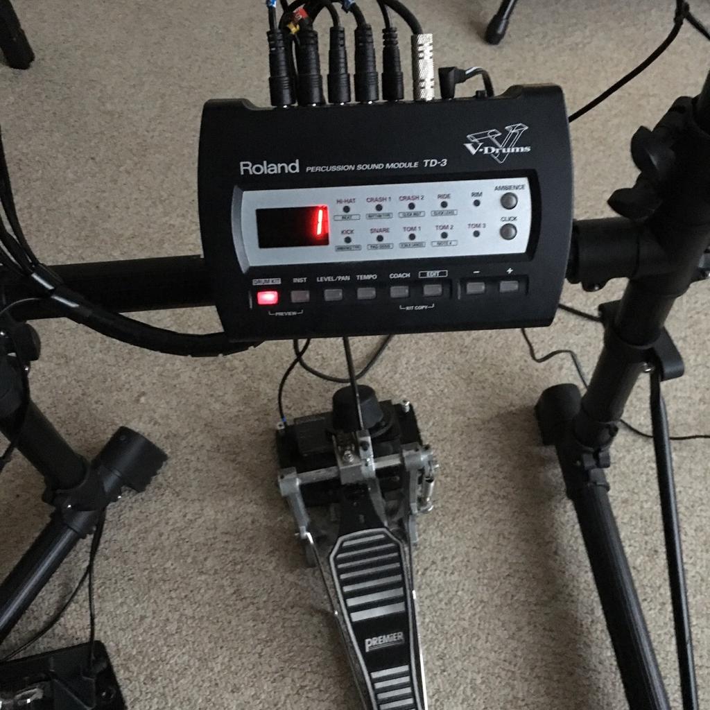 Roland V Drum kit in HA5 Hillingdon für £ 175,00 zum Verkauf | Shpock AT