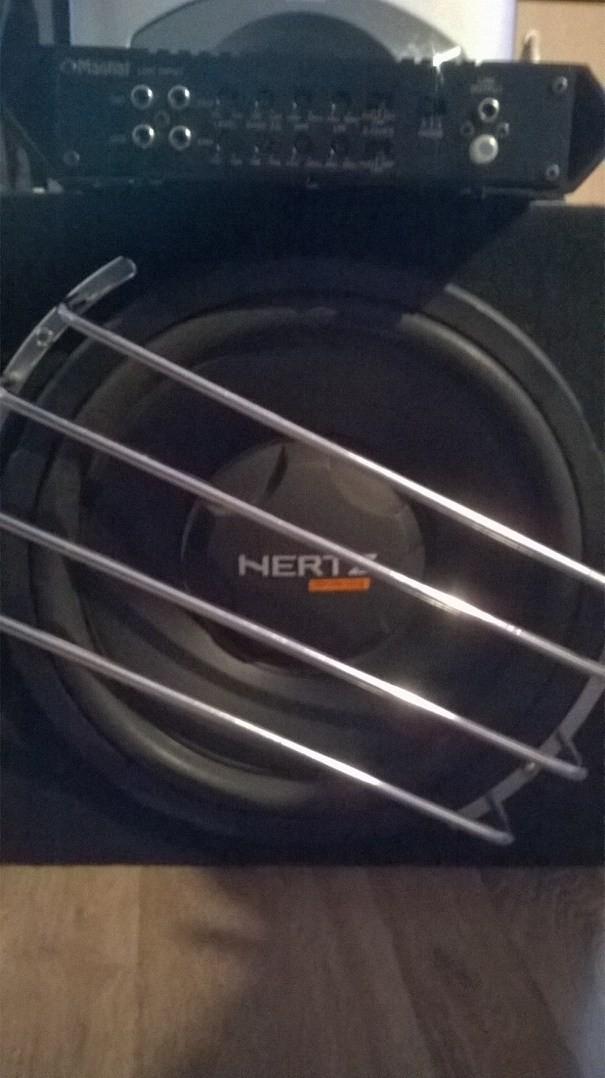 subwoofer Hertz and MAGNAT rock 6000!! in NG6 Nottingham für £ 60,00 ...