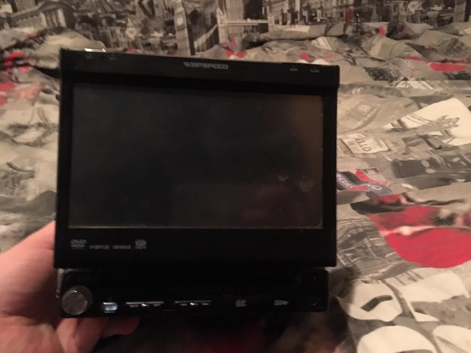 Rip speed cd DVD USB aux watch dvds on it in WV14 Wolverhampton für £ ...