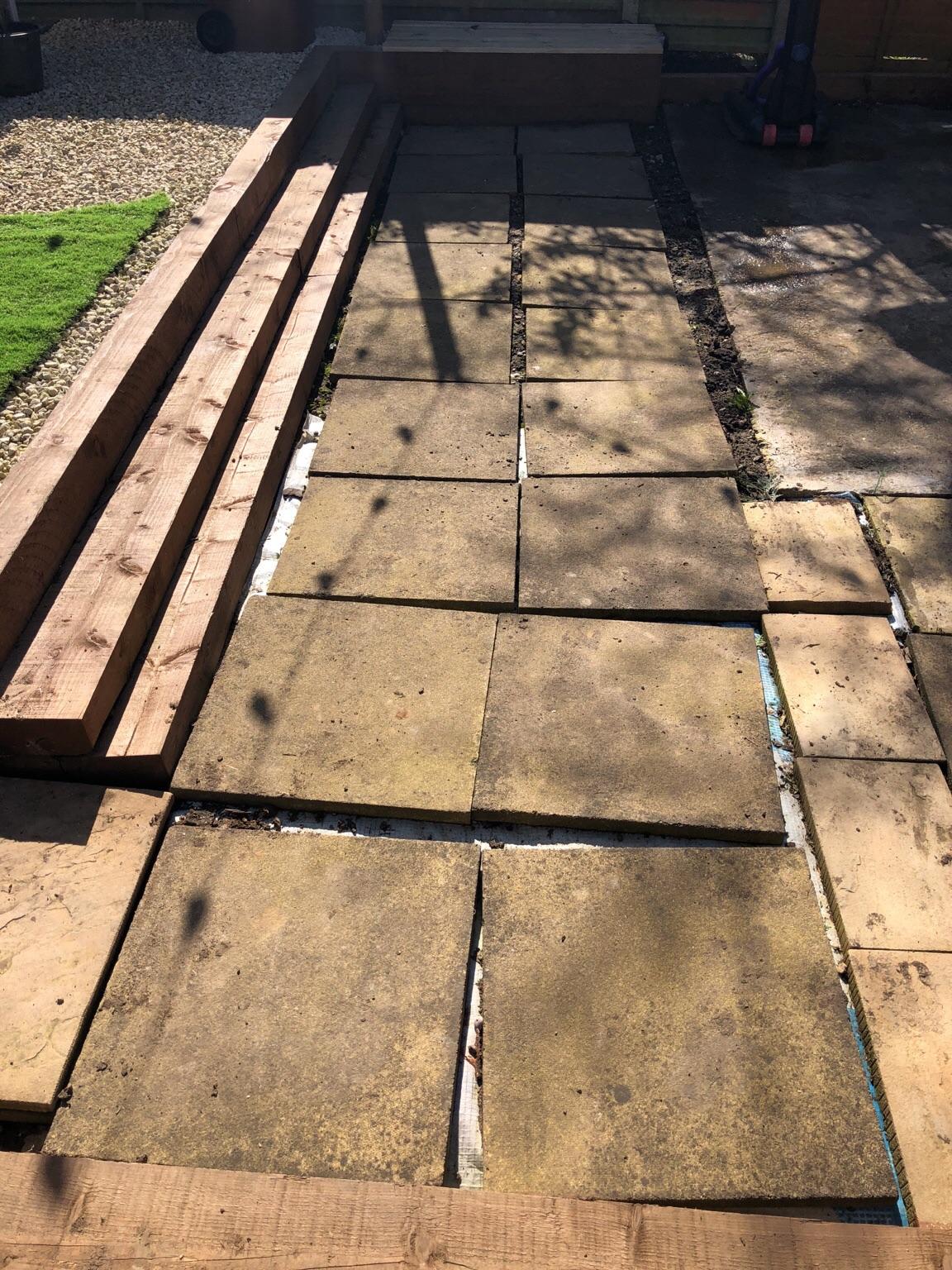 Free Slabs in Hinckley and Bosworth for free for sale | Shpock