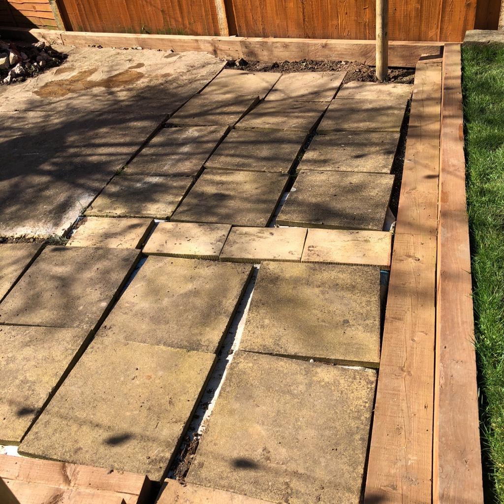 Free Slabs in Hinckley and Bosworth for free for sale | Shpock
