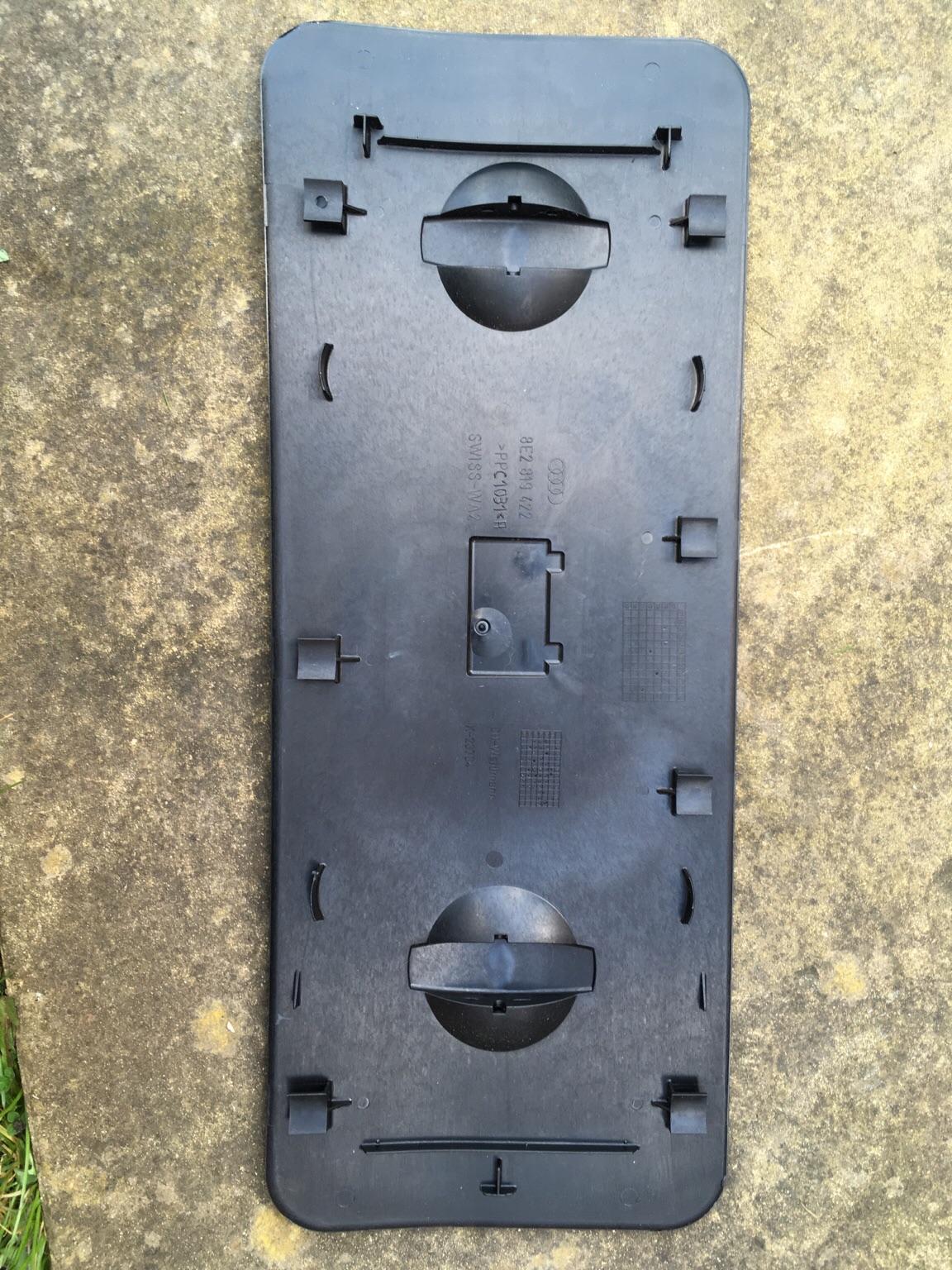 Genuine Audi A4 B7 Battery Compartment cover in DY4 Sandwell für 7,00 ...
