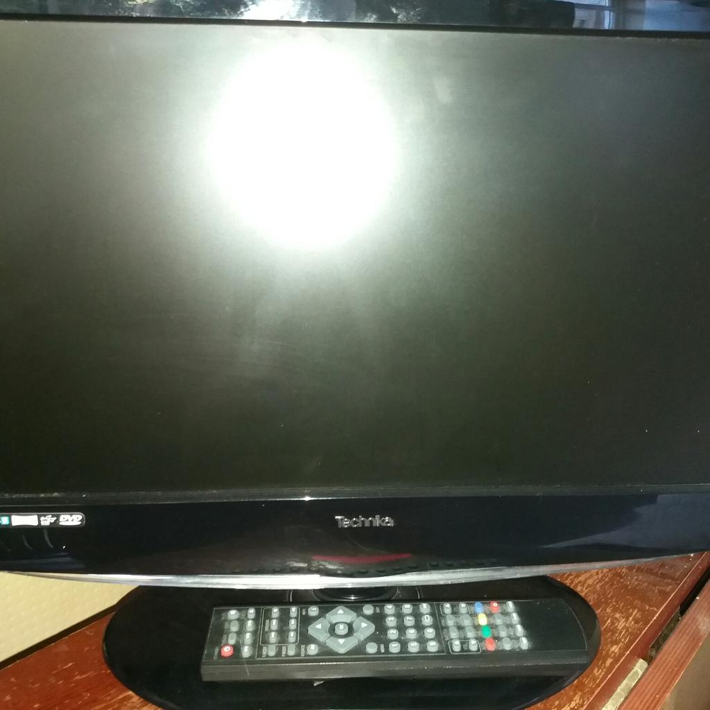 Technika tv dvd in Dudley für 30,00 £ zum Verkauf | Shpock DE