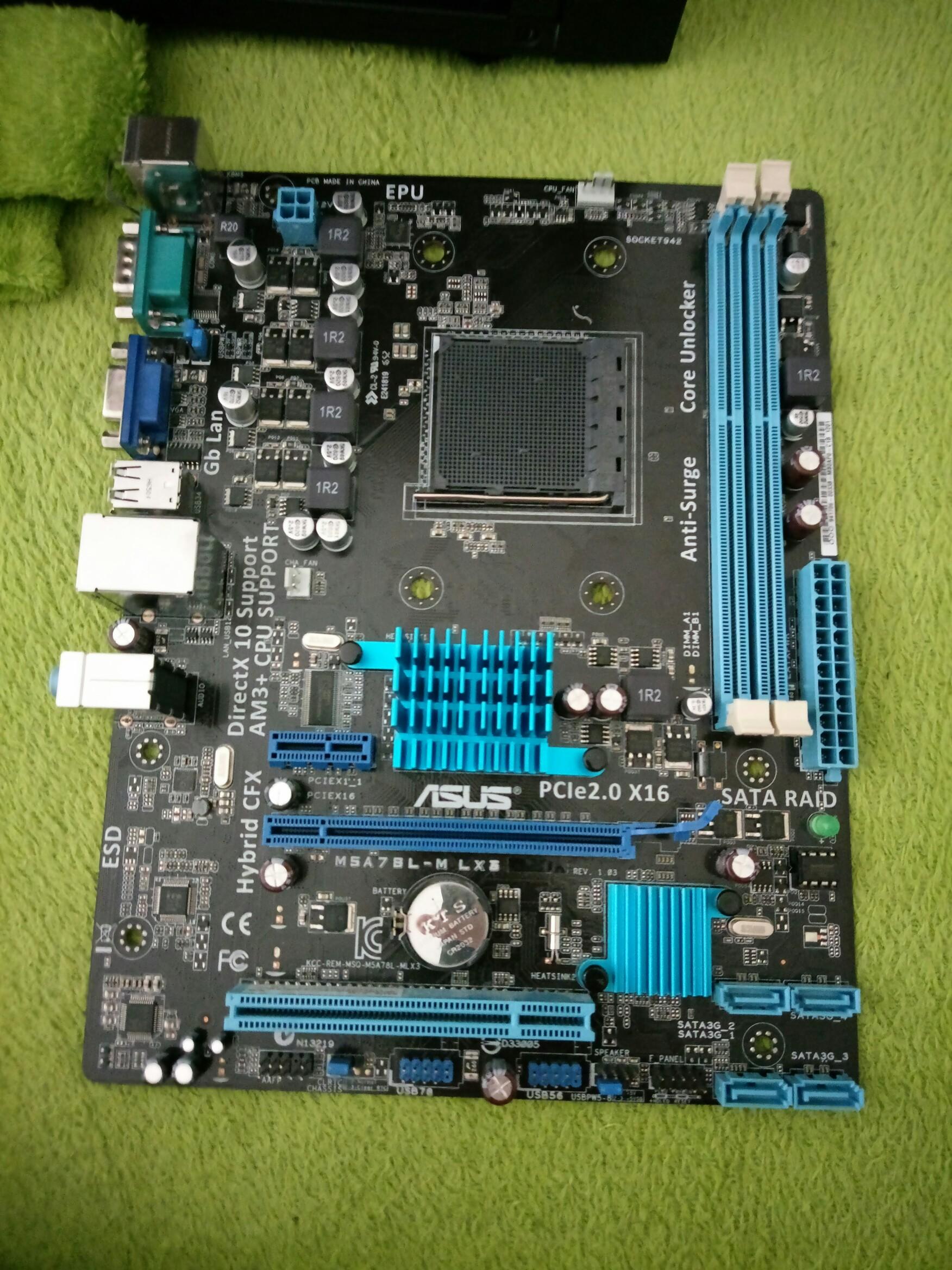 Asus M5A 78L-M Motherboard in 95100 Selb for €10.00 for sale | Shpock