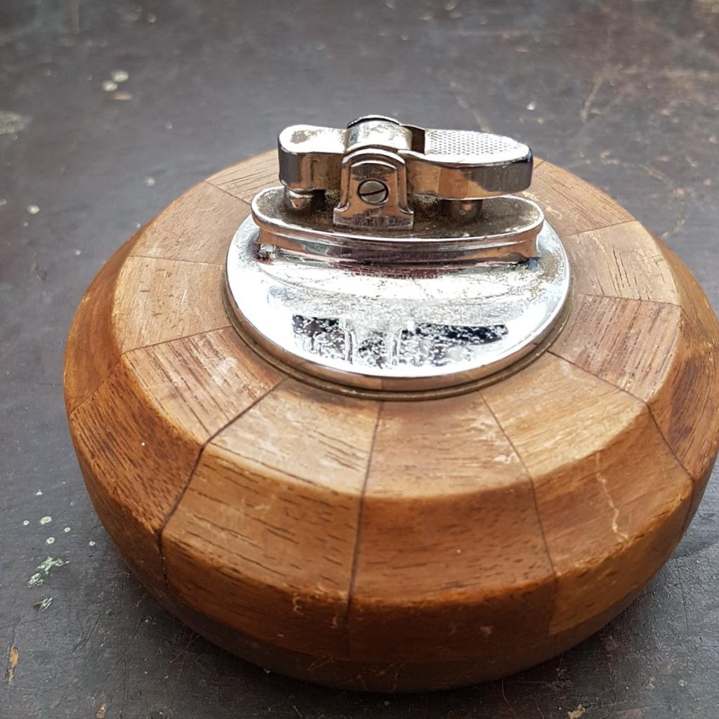 Vintage table lighter rolstar in North East Derbyshire für £ 8,00 zum ...