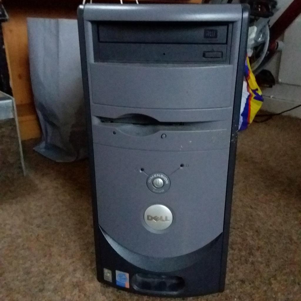 Dell Dimension 2400 computer used in SE17 Southwark für gratis zum ...