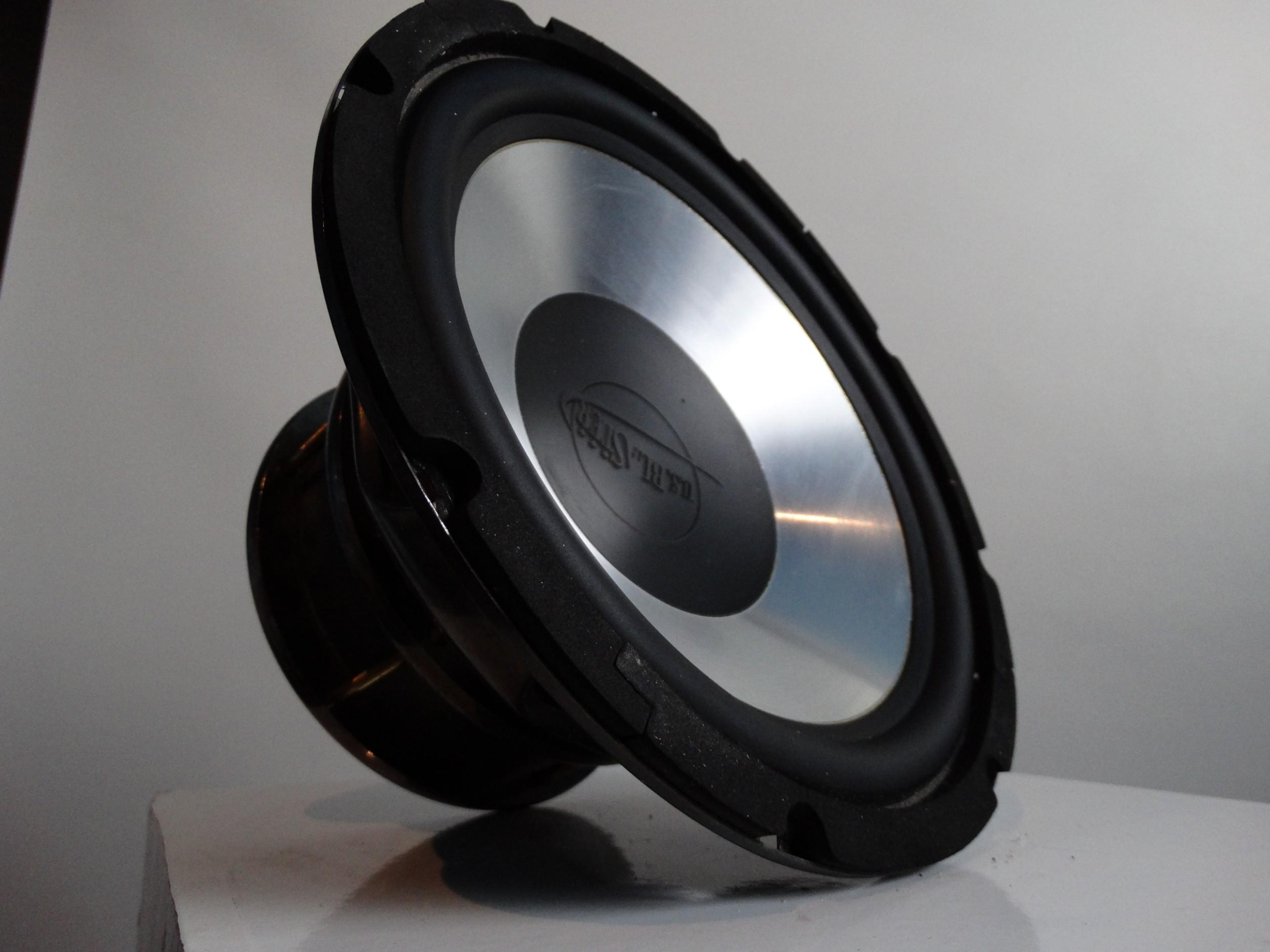 Subwoofer von US-Blaster mit 600W RMS! in 48565 Steinfurt für € 40,00 ...