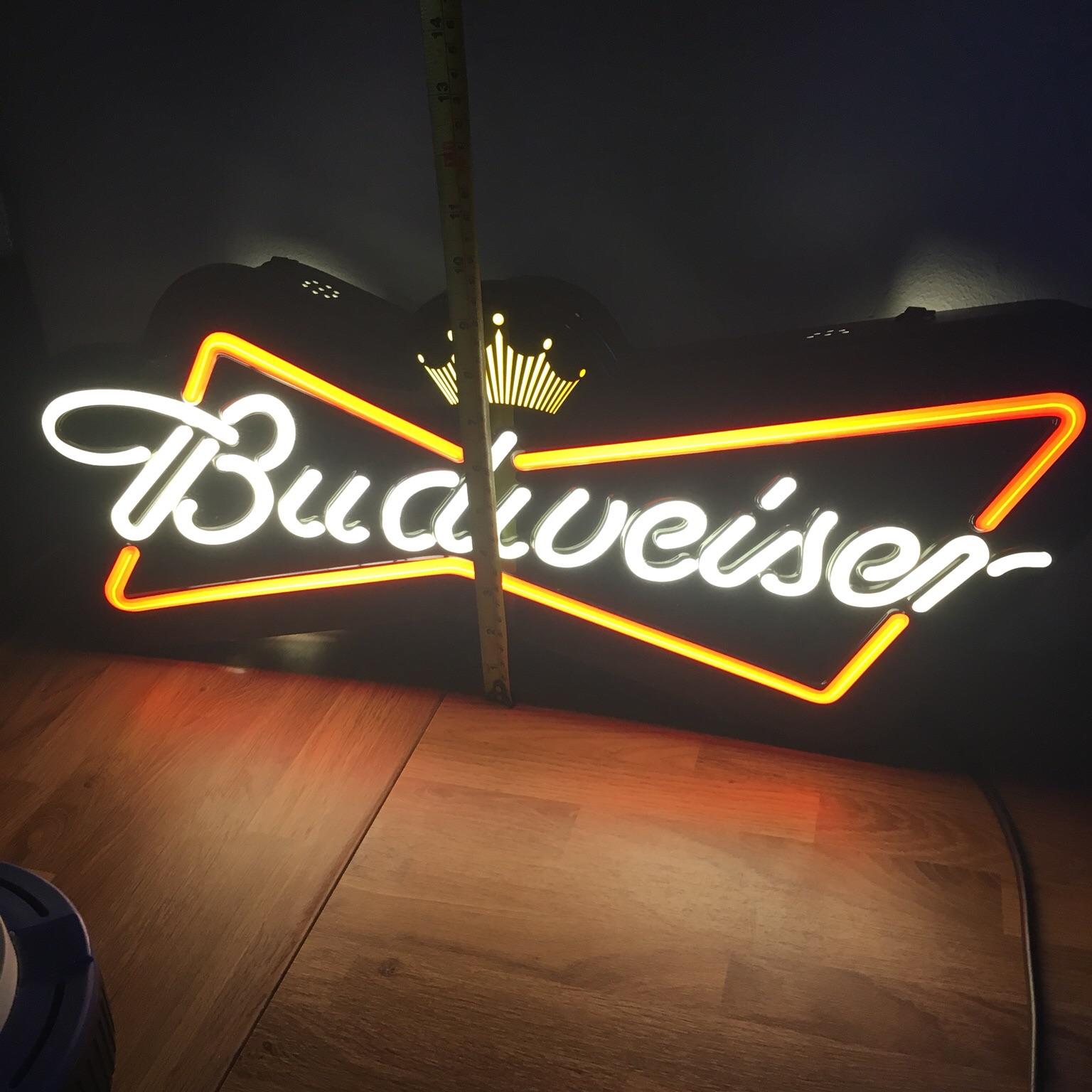 Budweiser Bar Box Light in SM6 Sutton für 175,00 £ zum Verkauf | Shpock DE