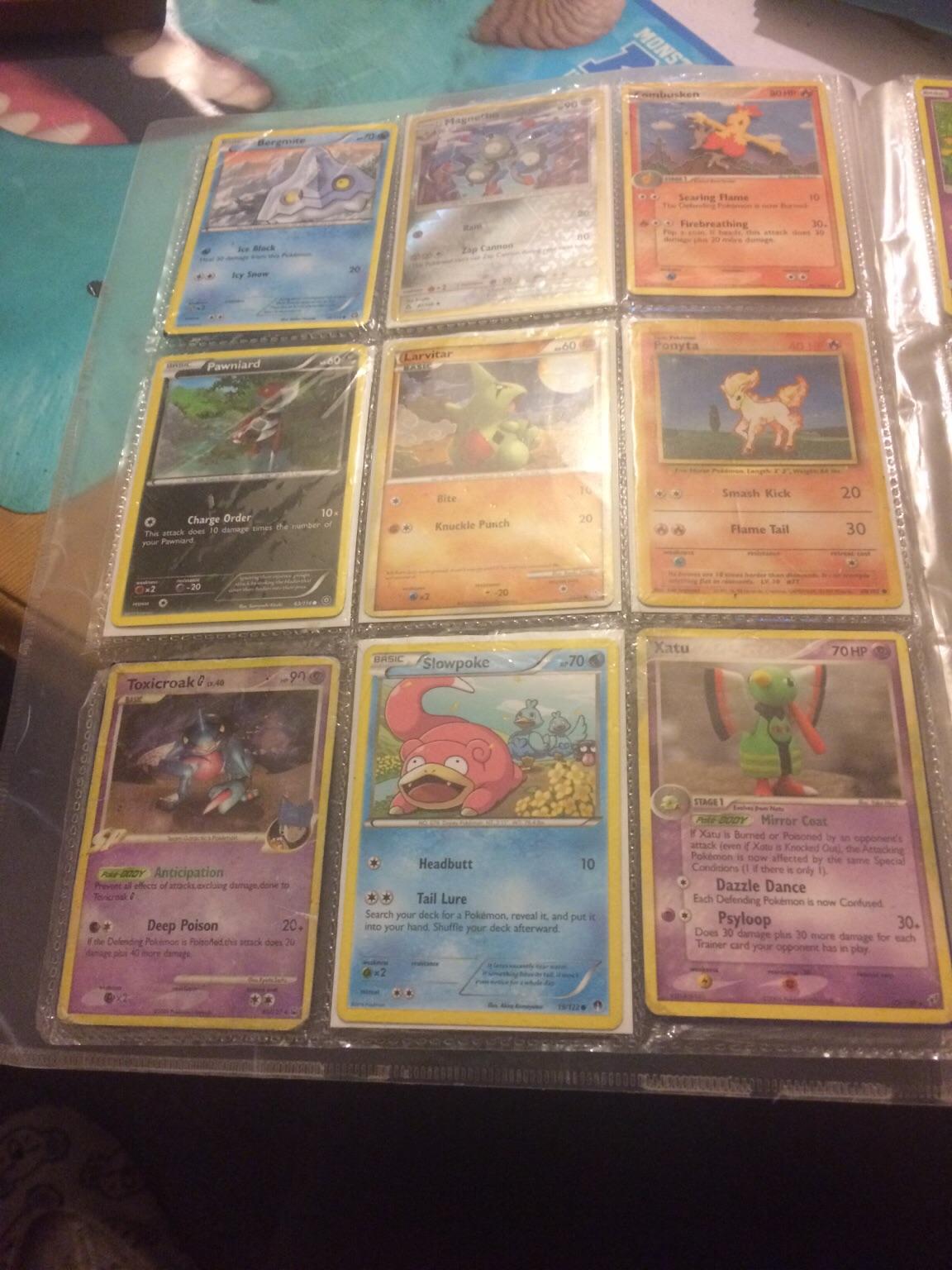 Pokemon folder fall of cards in CT2 Canterbury für 20,00 £ zum Verkauf ...