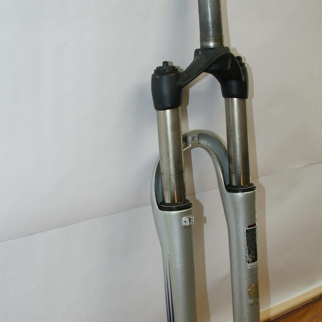 RST gila plus T7 100mm travel 26" in B12 Birmingham for £20.00 for sale ...