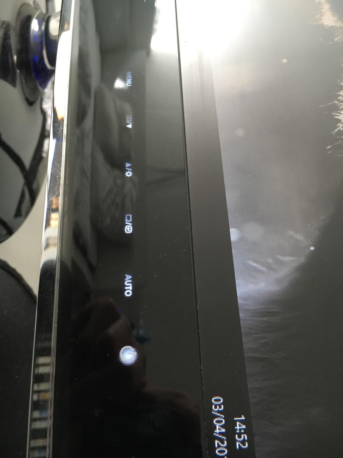 Samsung Monitor P2070 20" in SE26 Lewisham für £ 60,00 zum Verkauf ...