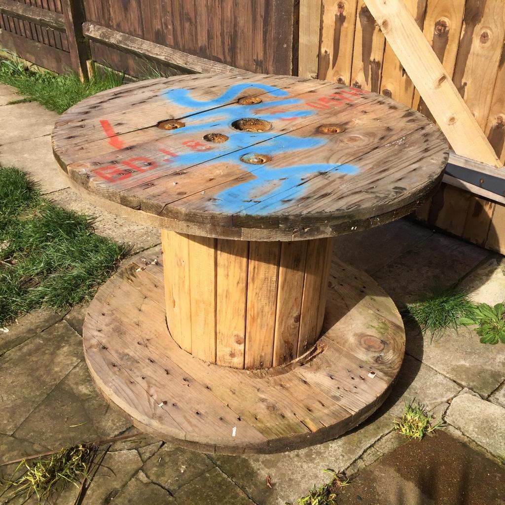 Wooden Cable Drum Spool in CT9 Thanet für £ 10,00 zum Verkauf | Shpock AT