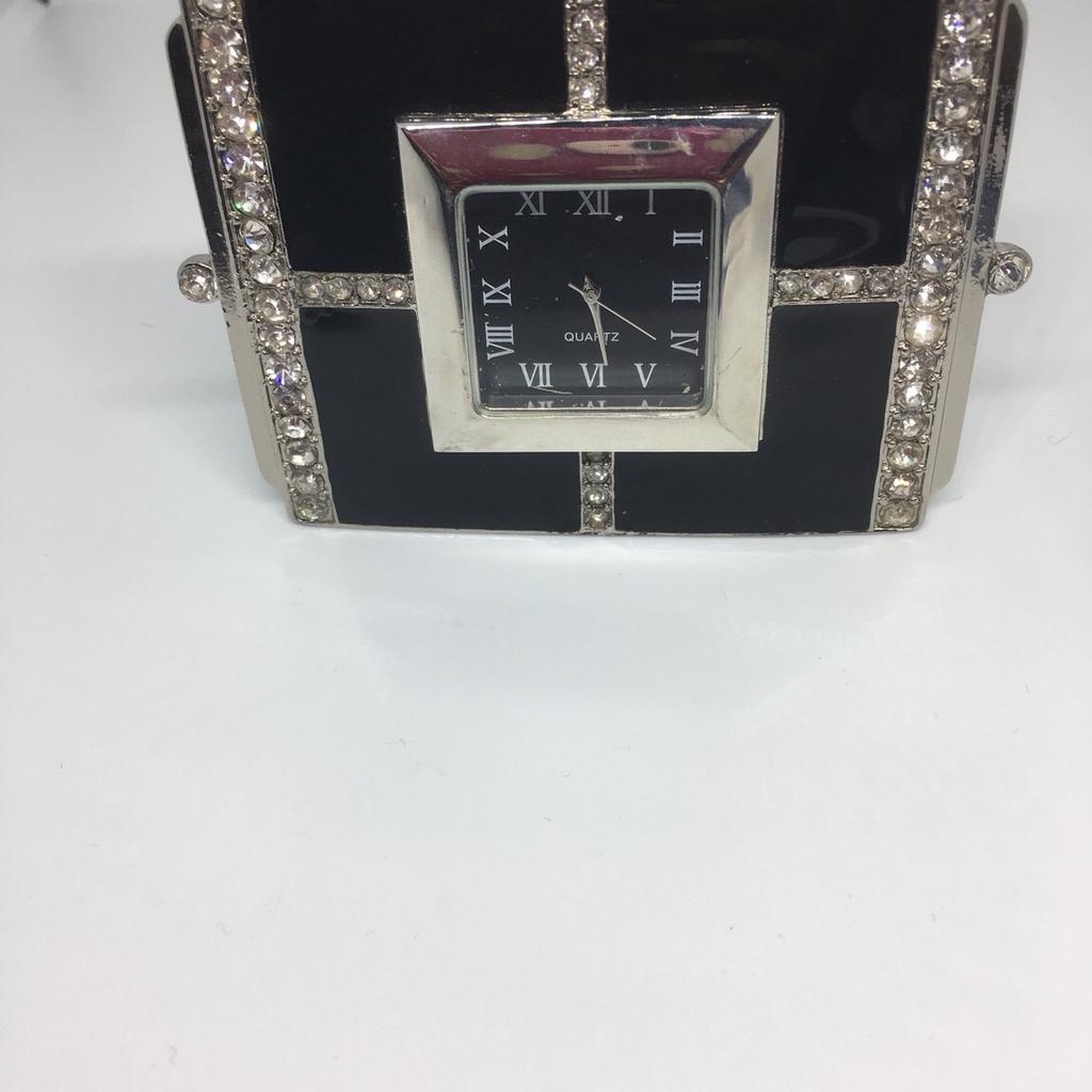 Art Deco style clock in BR7 Bromley für £ 6,00 zum Verkauf | Shpock AT
