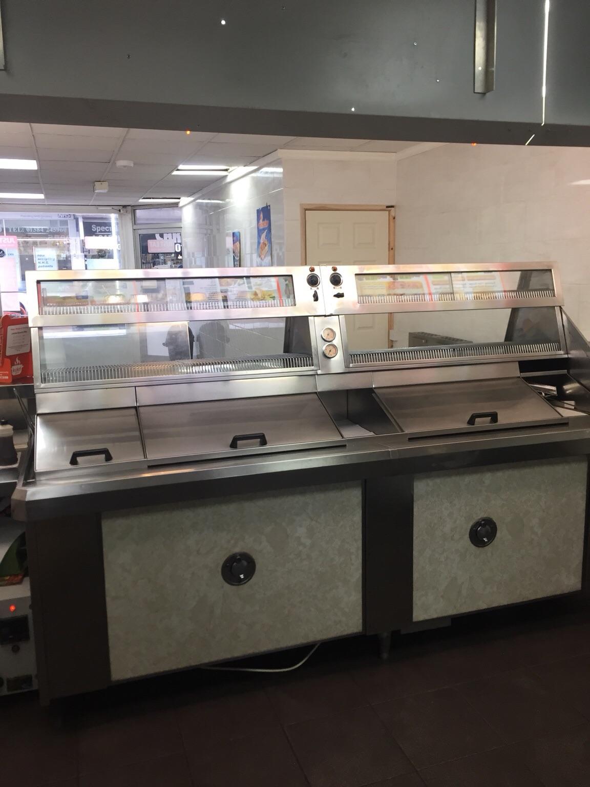 Commercial Fish and chips range in DY2 Dudley for £1.00 for sale | Shpock