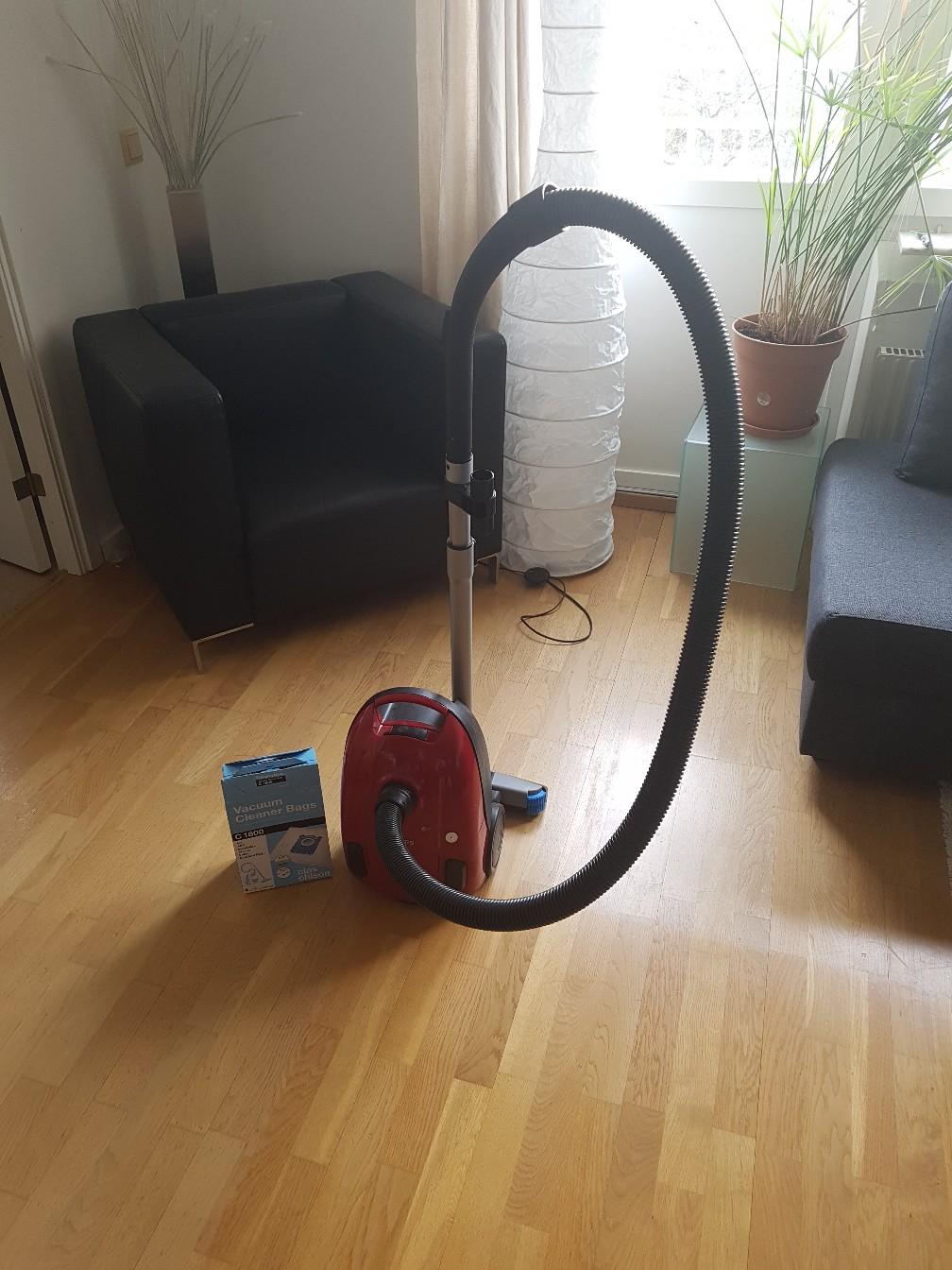 philips-dammsugare-in-17145-solna-for-sek-400-00-for-sale-shpock