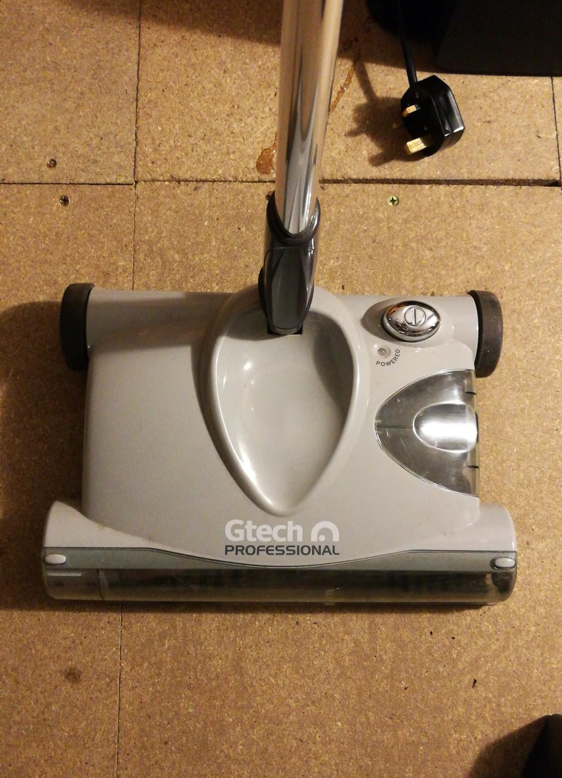 Gtech swiper in w5 London Borough of Ealing für 20,00 £ zum Verkauf ...