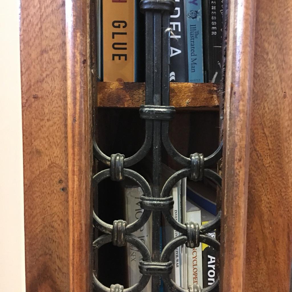 Sheesham Wood Bookcase in SW12 Wandsworth für £ 190,00 zum Verkauf ...