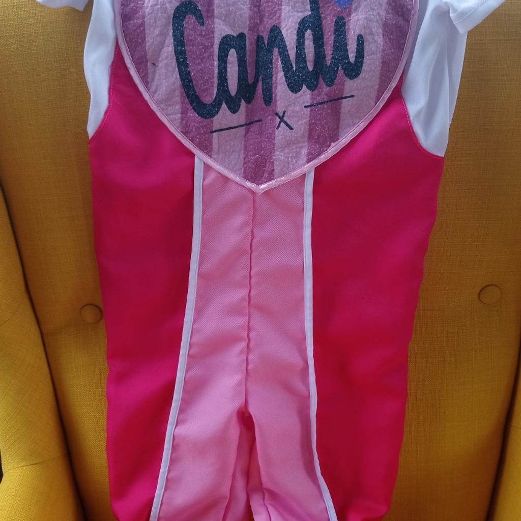 Candi from skyline gang at Butlins outfit in Linton für 7,00 £ zum ...
