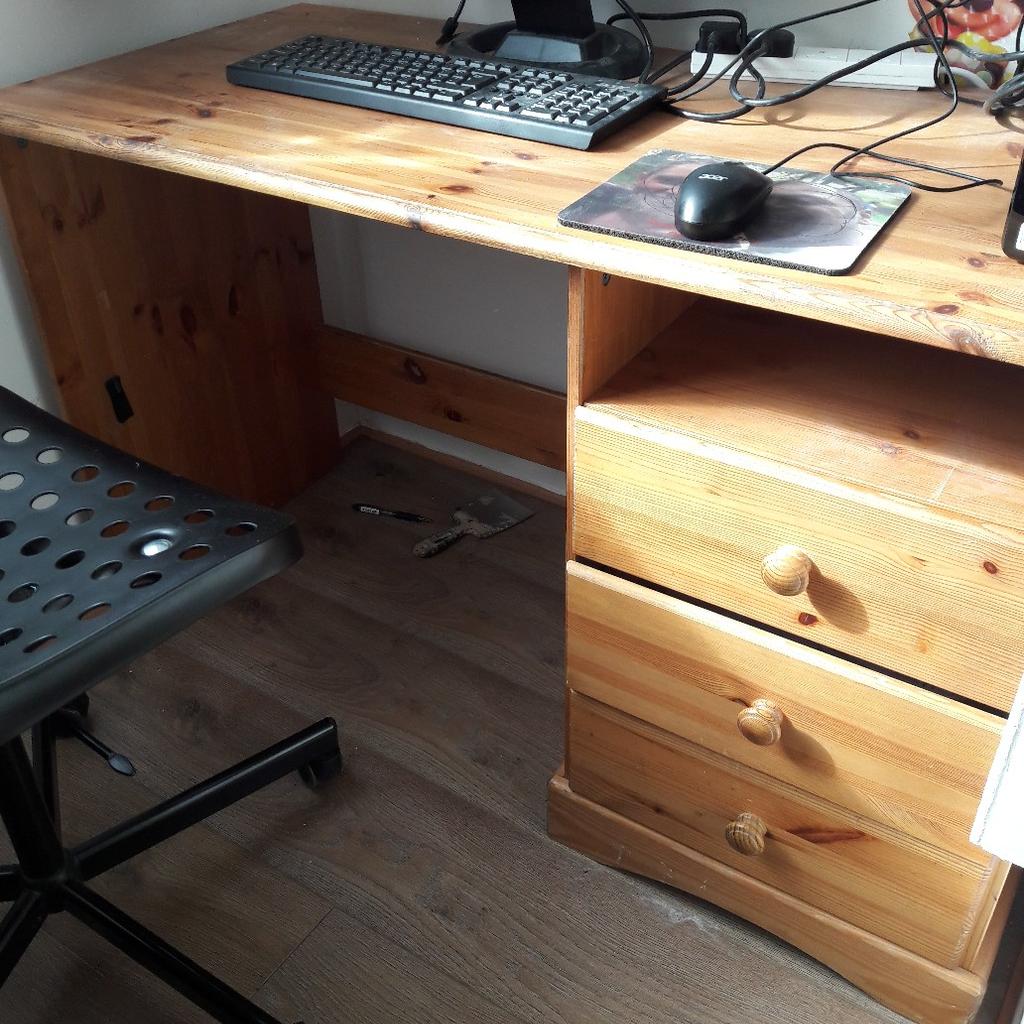 Desk in Manchester für 30,00 £ zum Verkauf | Shpock DE