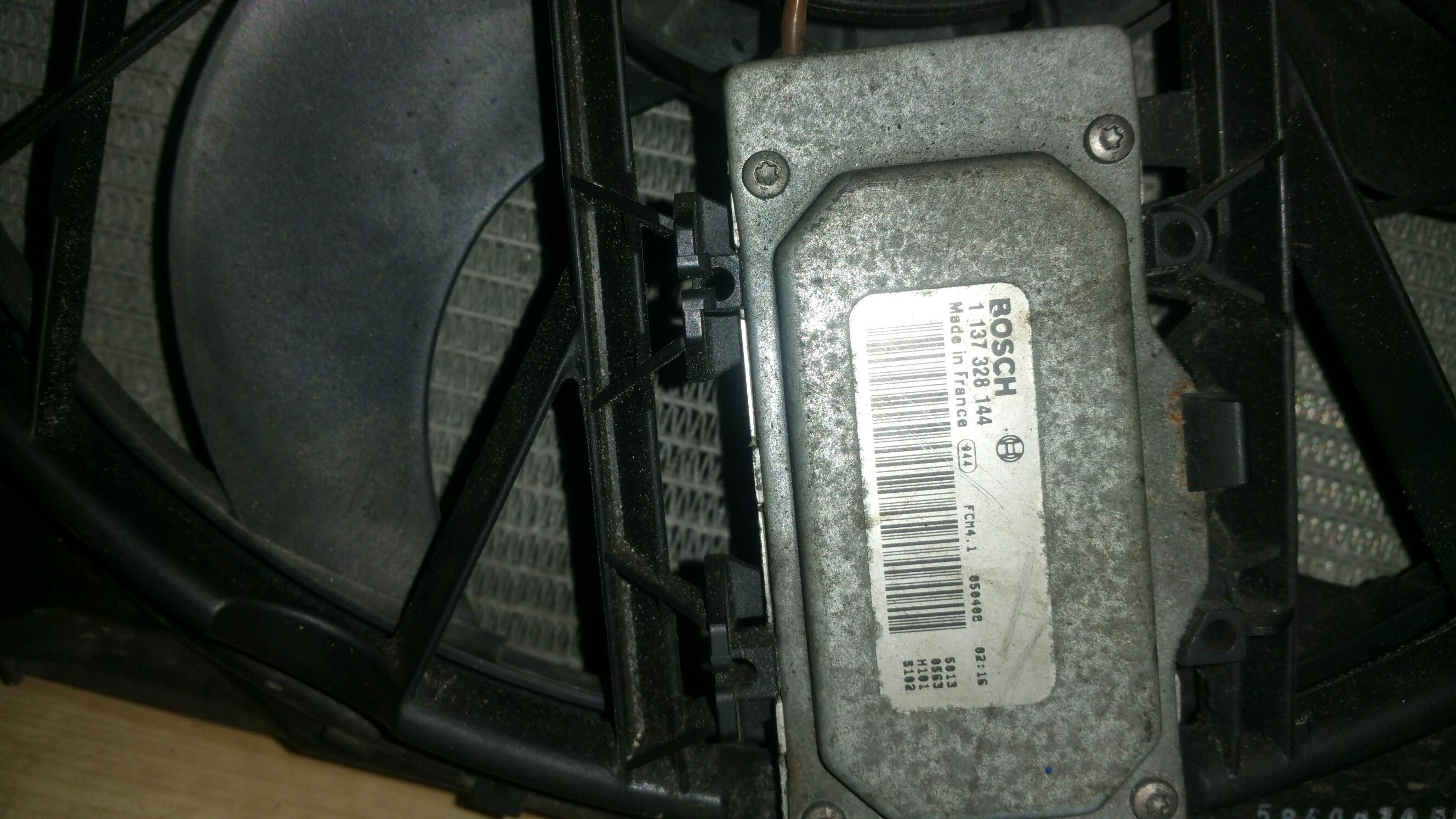 Bmw 320i complete radiator pack N43 engine in M16 Salford für 130,00 ...
