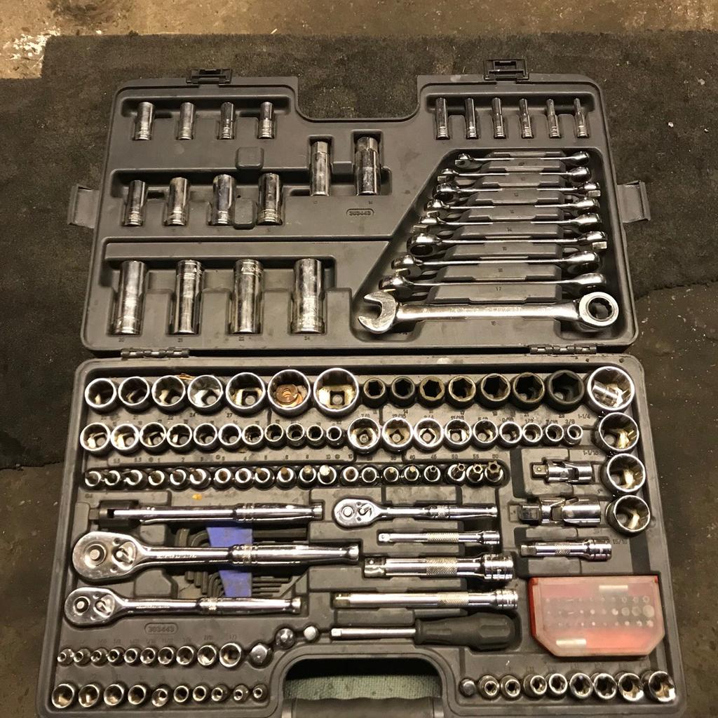 Halfords advanced 170 socket set in B67 Sandwell für 120,00 £ zum ...