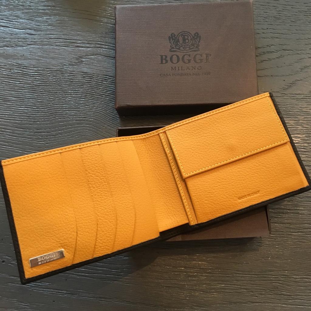 Herrplånbok i skinn/ Wallet soft leather in 113 56 Stockholm für 400,00 ...