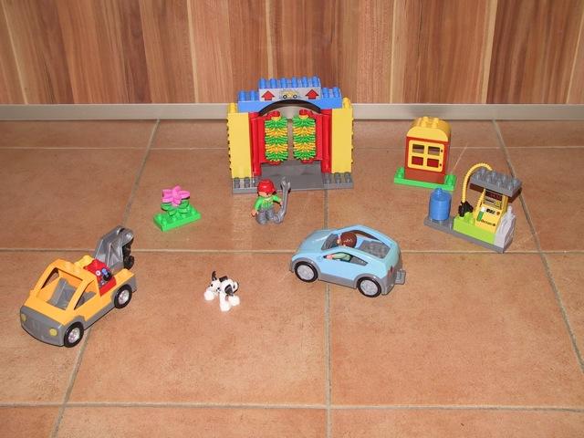 Lego Duplo - Tankstelle in 6330 Kufstein für € 25,00 zum Verkauf ...