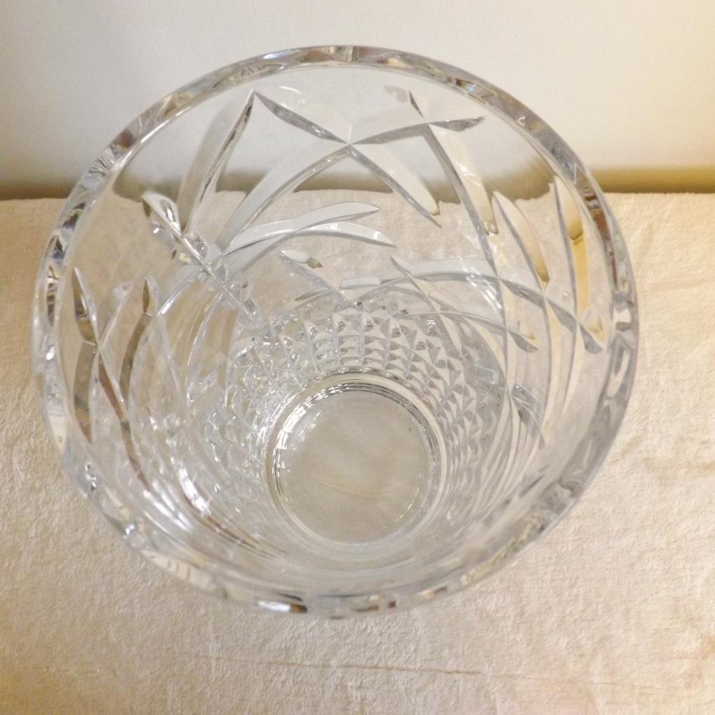 New Genuine Waterford, Tina 12 Inch Vase in Nuneaton and Bedworth für £ ...