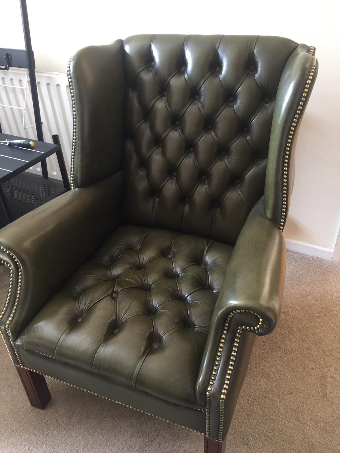 Green leather wing back chair in NG5 Gedling für 150,00 £ zum Verkauf ...