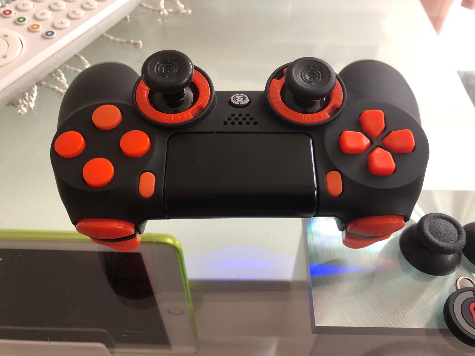 Ps4 scuf Gaming Controller EMR! in 70563 Stuttgart für 150,00 € zum ...