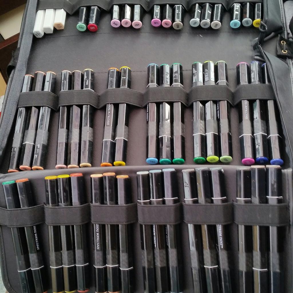 Spectrum Noir Pens and Case in S40 Chesterfield für £ 60,00 zum Verkauf ...