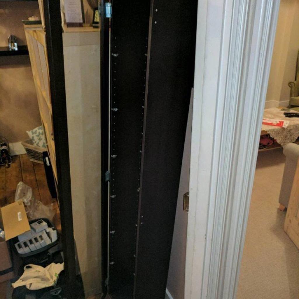 IKEA Bertby Wall Mounted Display Cabinet in BR2 Bromley für 30,00 £ zum ...