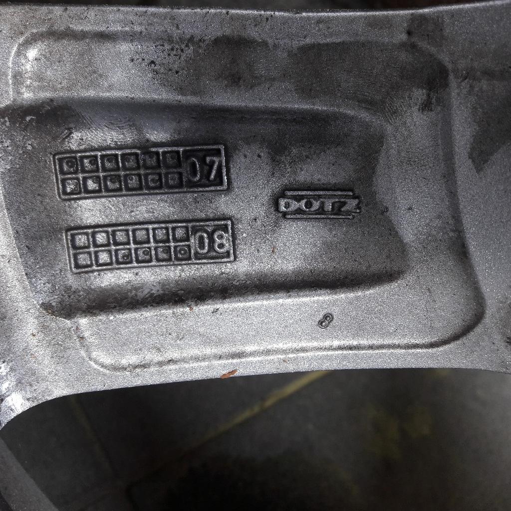 17 zoll felgen 8jx17 in 4240 Freistadt für 250,00 € zum Verkauf | Shpock DE