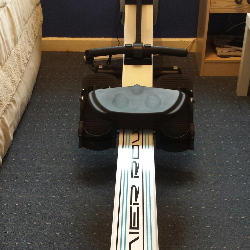 INFINITI R100APM PREMIER ROWING MACHINE in SO14 Southampton für £ 290 ...