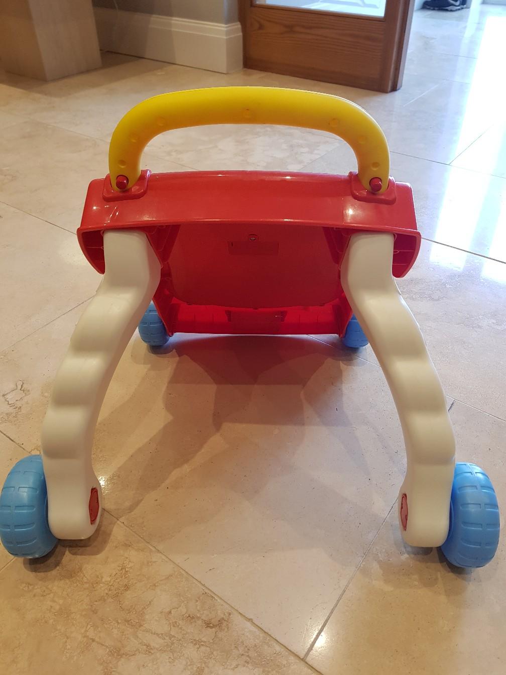 Mickey mouse push along walker in L12 Liverpool für 20,00 £ zum Verkauf ...