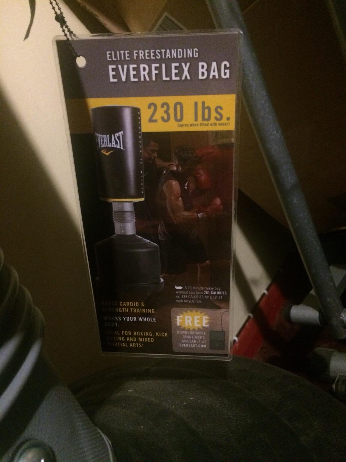 Everlast Everflex free standing punch bag in S40 Chesterfield für 50,00 ...