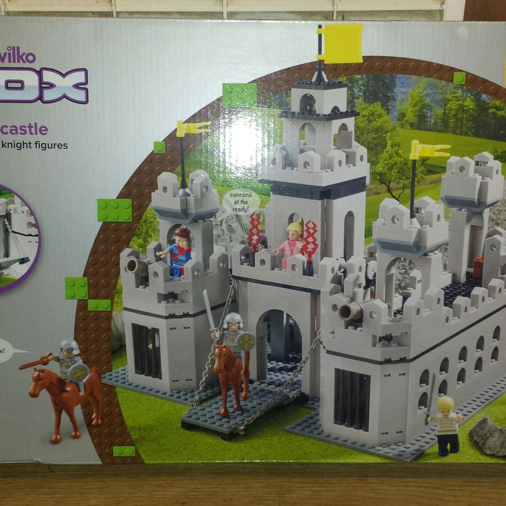 Medieval Castle Lego Mega Set in LE12 Charnwood for £10.00 for sale ...