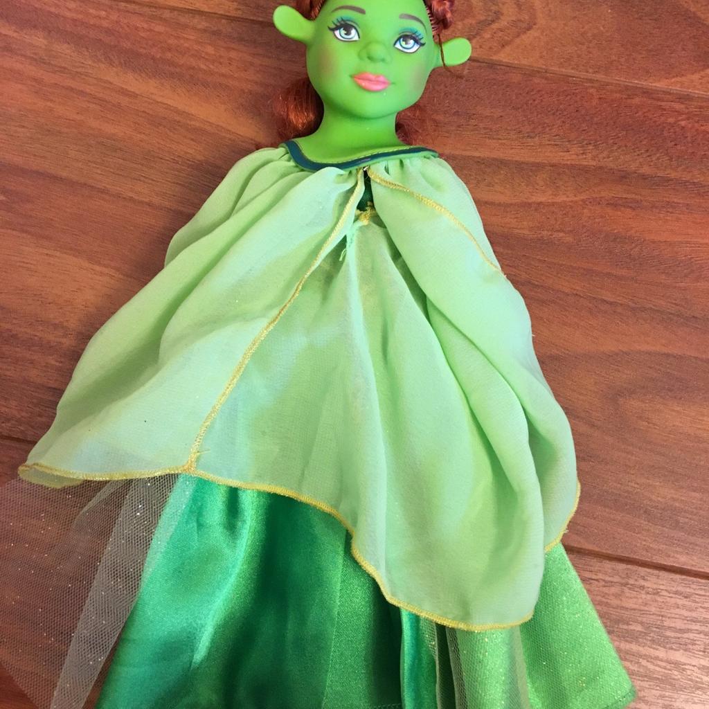Princess Fiona shrek doll in WA5 Sankey für £ 1,50 zum Verkauf | Shpock AT