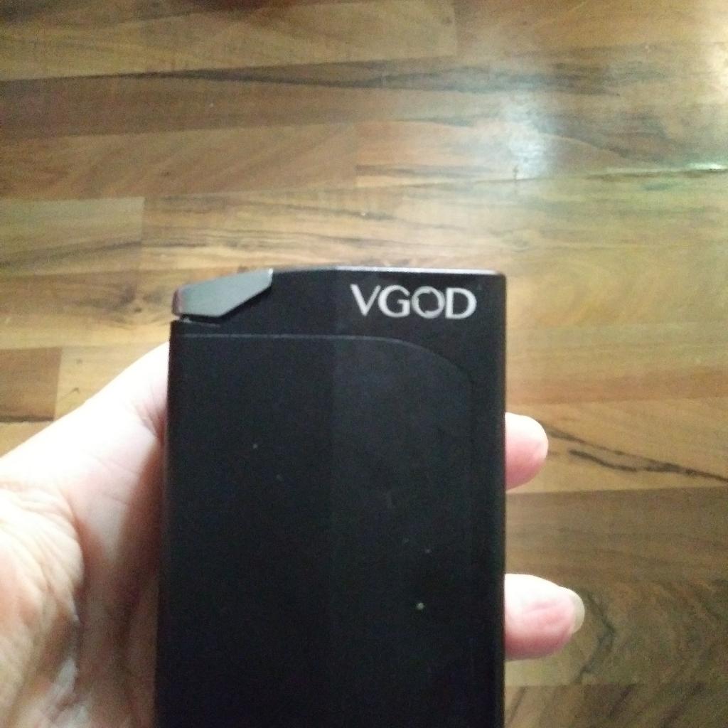 Vgod elite steel Edition in 47799 Krefeld for €170.00 for sale | Shpock