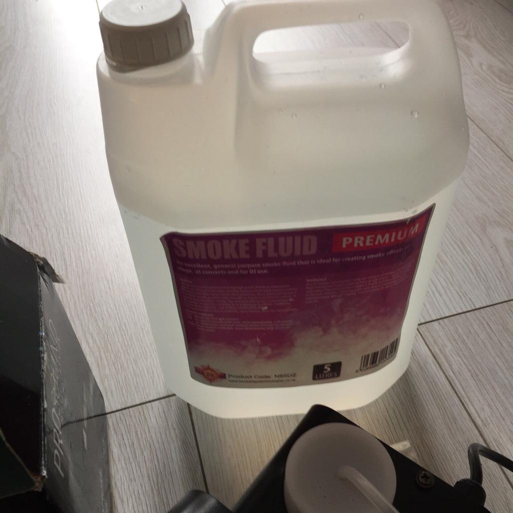 DJ smoke machine in CR4 Sutton für £ 30,00 zum Verkauf | Shpock AT